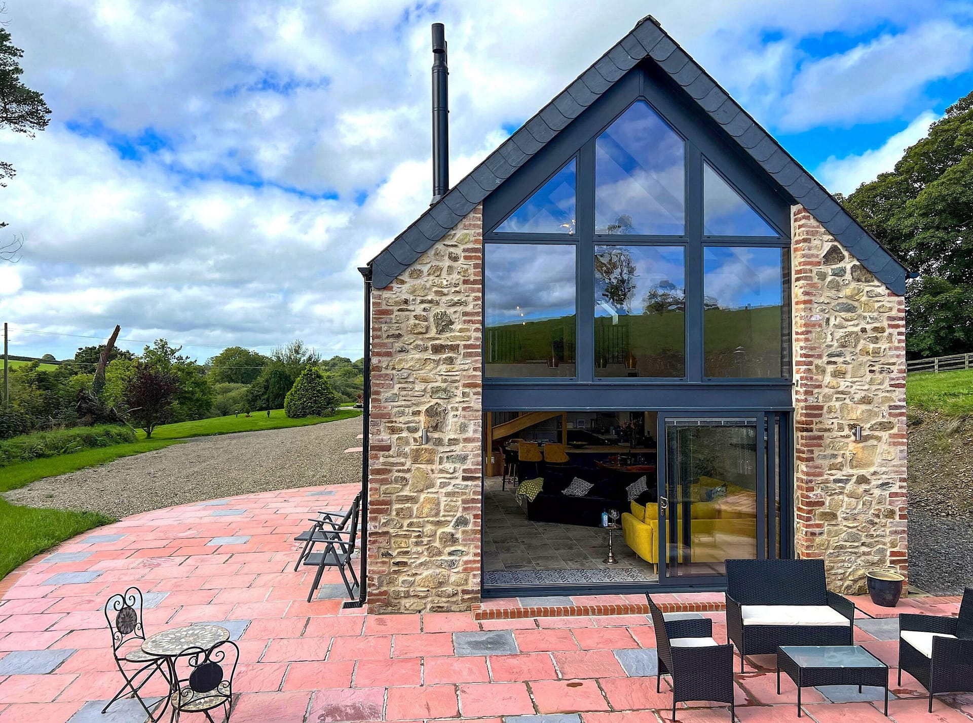 Scollock Bill Barns - Luxury Pembrokeshire Barn Rental